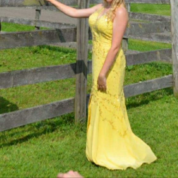 Riva Designs | Dresses | Yellow Prom Dress | Poshmark